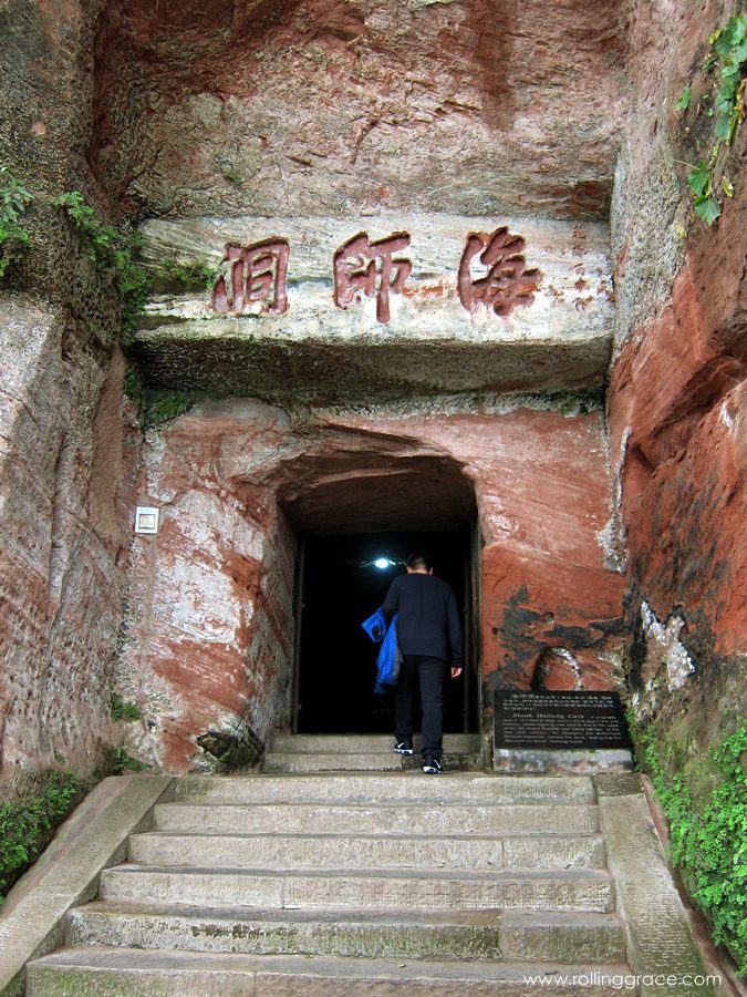 Leshan Giant Buddha: 6 Must-visit Fascinating Attractions